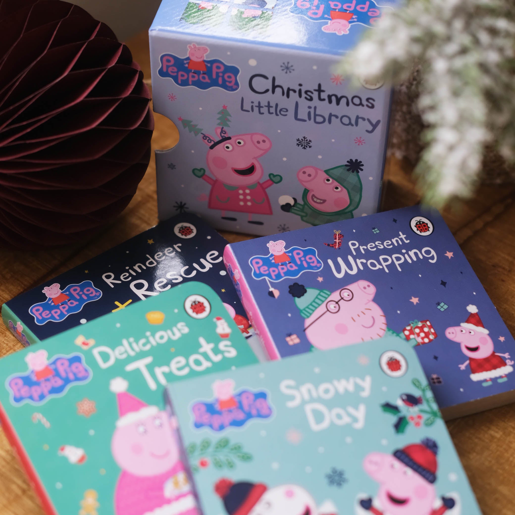 Peppa Pig: Christmas Little Library – Oh Happy Fry